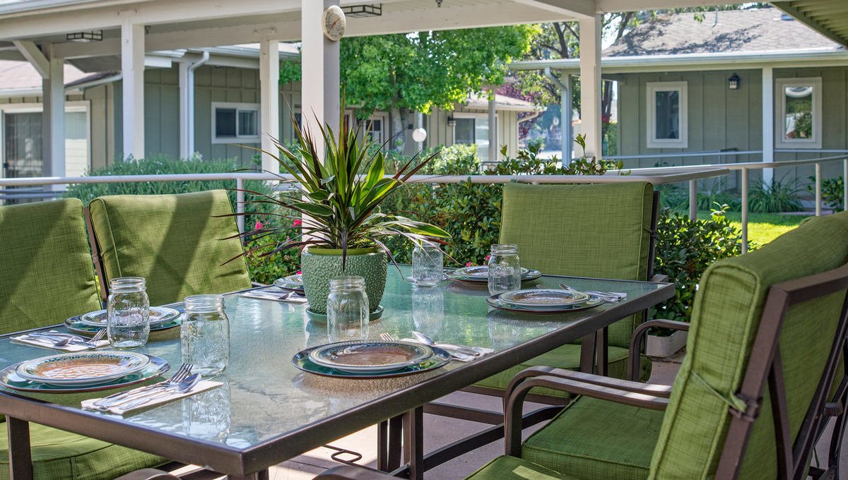 Alzheimer's and Dementia Support - Friendship House | Friendship House